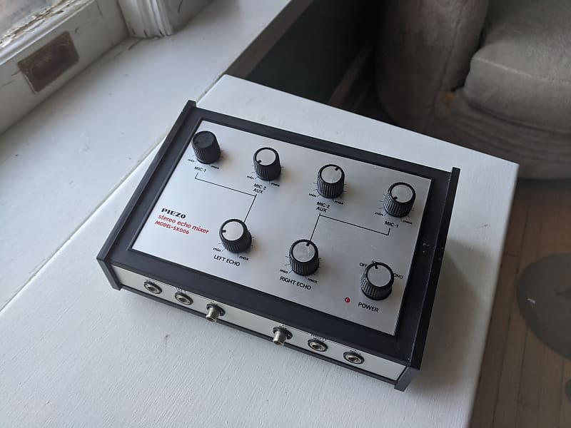 Piezo Stereo Echo Mixer | Reverb