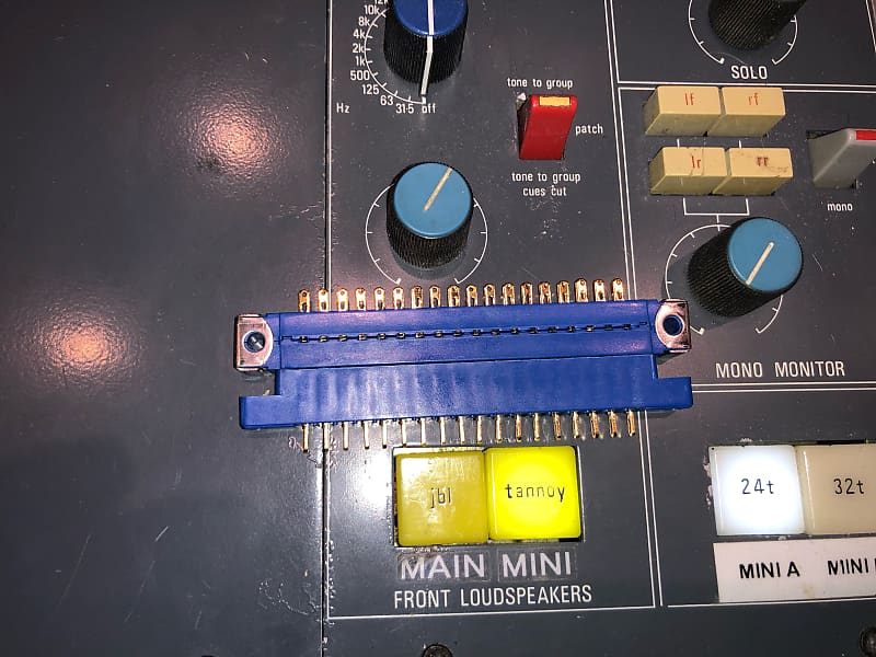 Neve 18 Way Connector Male and Female Amphenol 18 pin Neve | Reverb