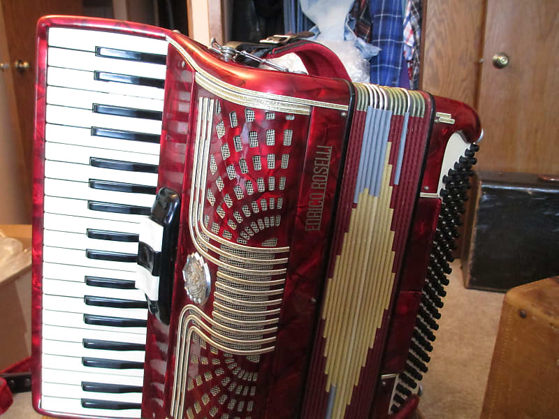 Accordion,Enrico Roselli 120 bass, Red,3/4 LMM,good | Reverb