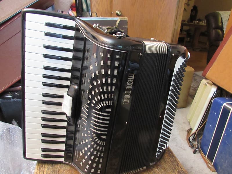 Accordion ,Enrico Roselli,120 bass,3/4 LM,16"KB.2 treble | Reverb