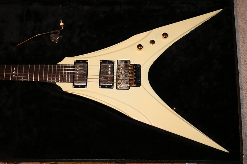 Rare 2009 DBZ Raptor with OHSC | Reverb