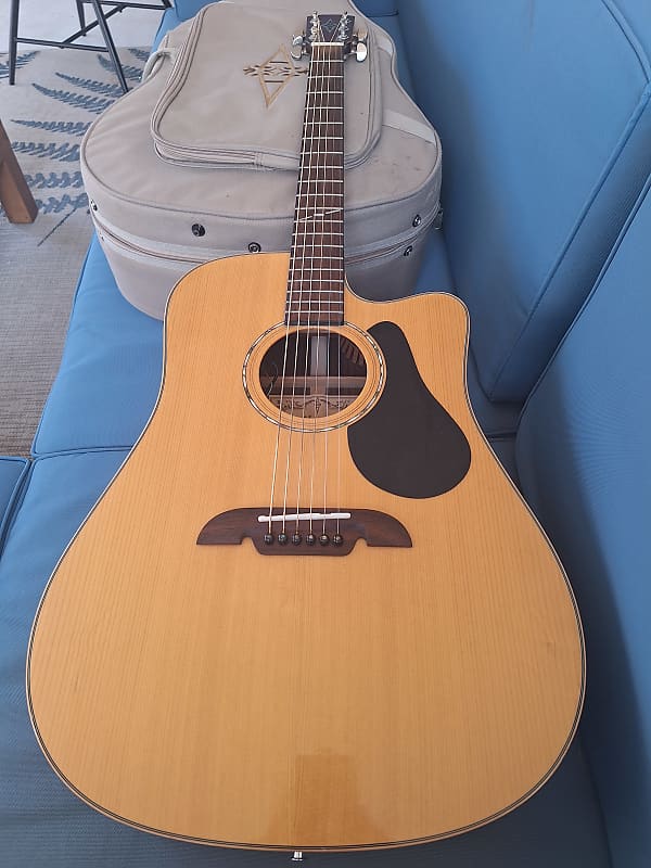 Alvarez MD90C 2007 - Solid Spruce Top, Solid Rosewood back | Reverb