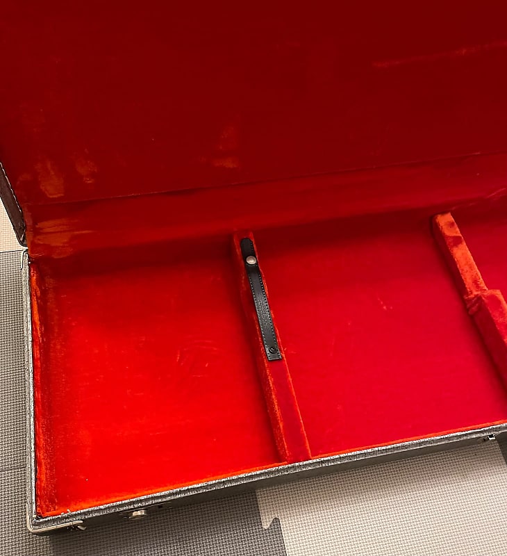 Fender Mustang or Musicmaster bass case 1966-1971 | Reverb