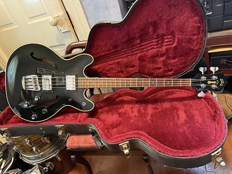 Guild Starfire bass guitar 1974 - Black | Reverb