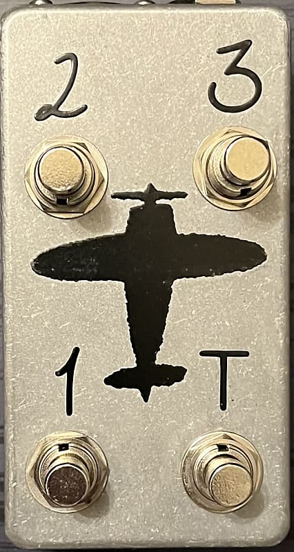 Little Robbie Pilot HX Stomp Controller | Reverb