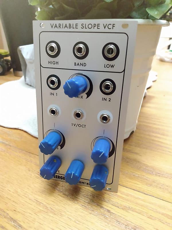 Random Source Variable Slope VCF | Reverb