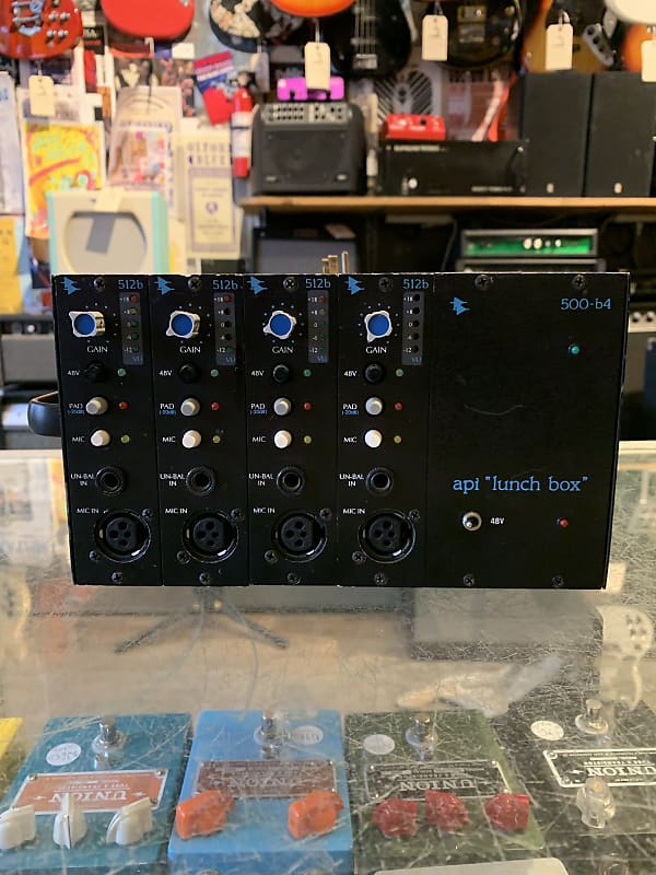 API 500-b4 with 4 512b Modules | Reverb