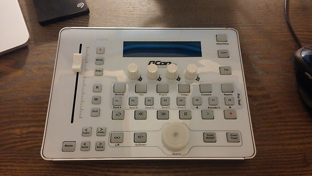 Icon QCon Lite | Reverb UK