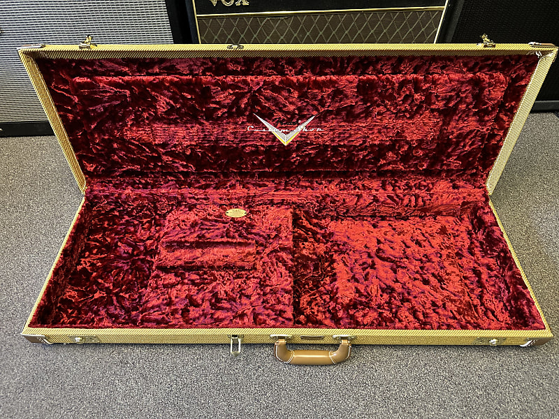 Fender Custom Shop G&G Guitar Case | Reverb