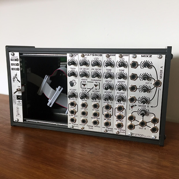 Tiptop Audio Modules + Amalgamod case | Reverb