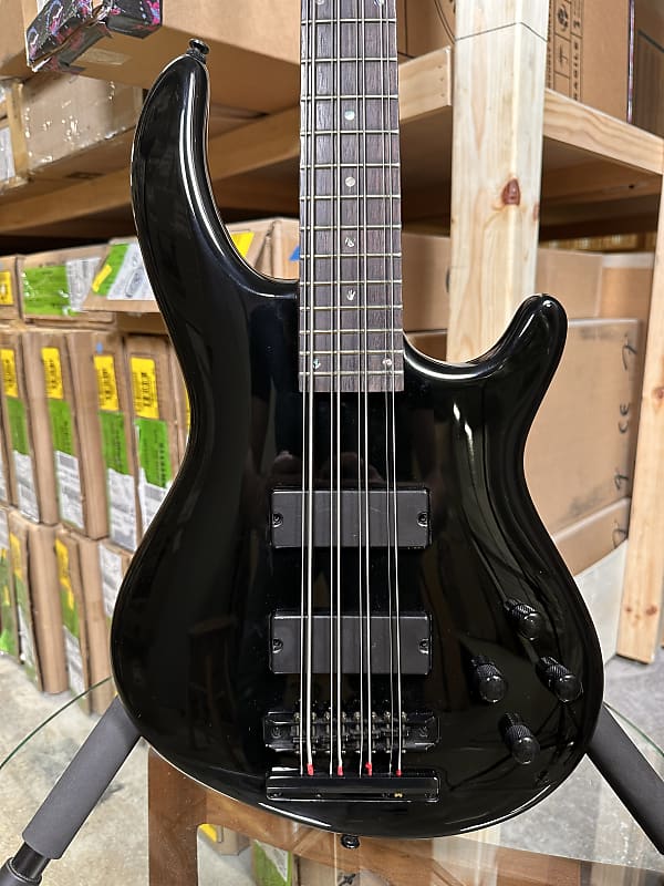 Dean Edge 8 - Black #21086 | Reverb