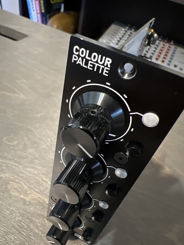 DIYRE Colour Palette 2020 Black (1 of 2) | Reverb