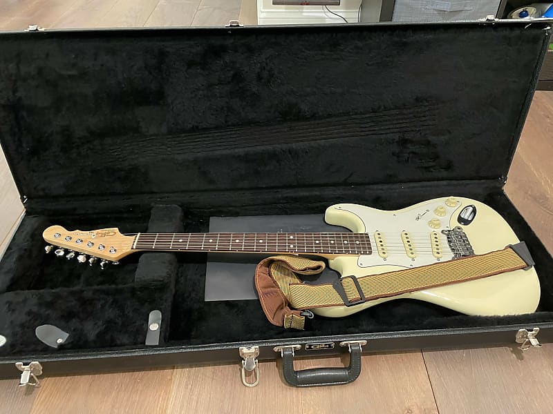 G&L USA Legacy w/ Locking Tuners, TV Jones Starwood Pickups | Reverb