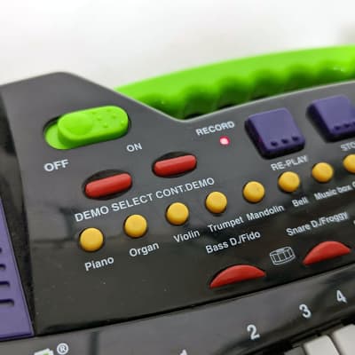 Vintage 1998 Kawasaki Deluxe Melody Keyboard | Reverb