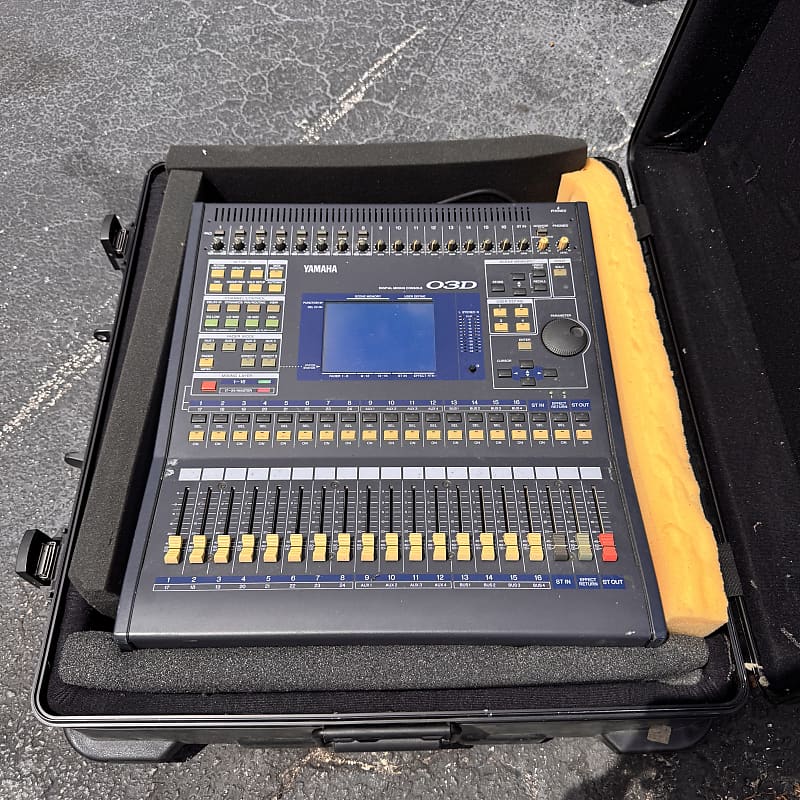 Yamaha O3D Digital 16ch Mixer w/ AES/EBU Expansion Card + | Reverb