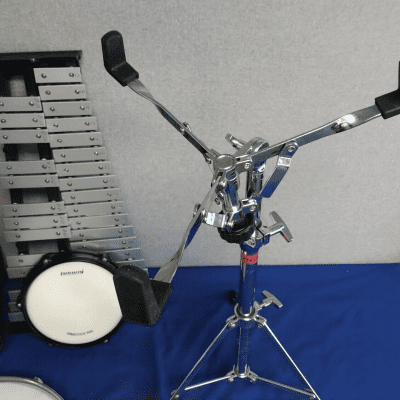 Ludwig LE2482R Student Percussion Snare & Bell Kit with | Reverb