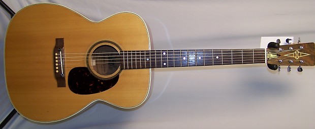 Vintage 1977 Alvarez 5014 OM acoustic guitar w/hard shell | Reverb