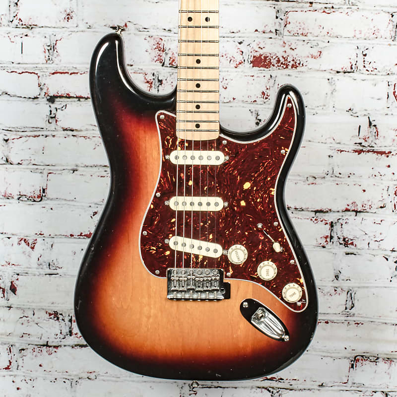 Fender - Standard Stratocaster - 2015 MIM Stratocaster | Reverb