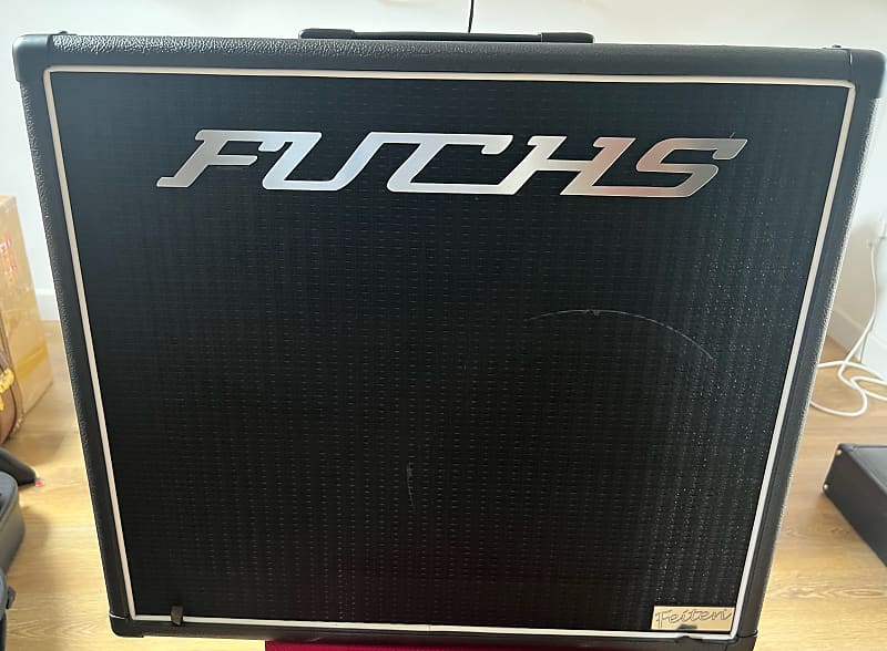 Fuchs Feiten 2x12 Lightweight Compact Speaker Cabinet | Reverb UK