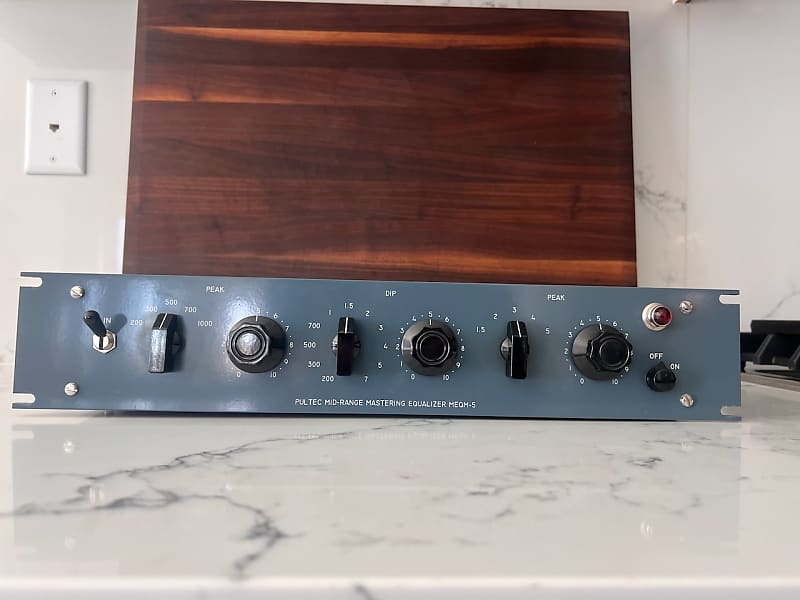 Pultec MEQM-5 Mid-Range Equalizer Mastering | Reverb