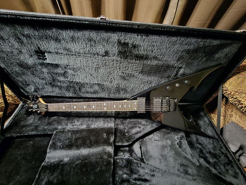 Very Rare Bernie Rico Vixen Junior Hybrid #17 of 30 in the | Reverb