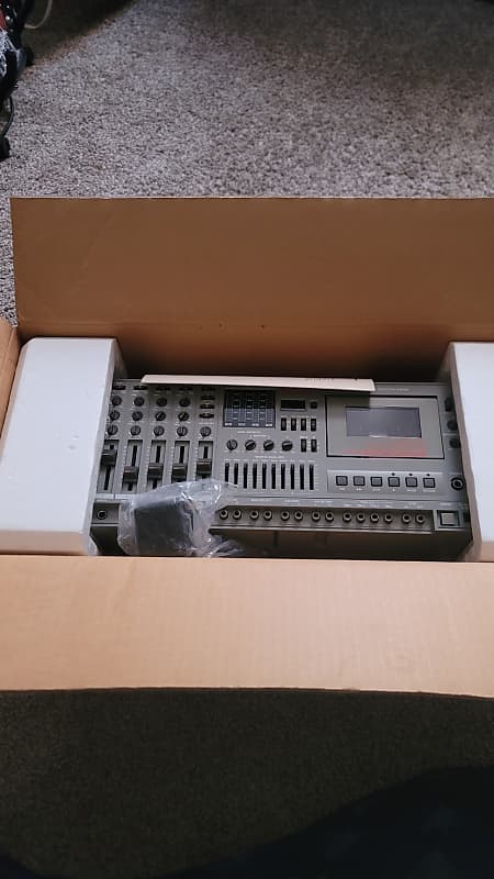 Vestax Mr44 | Reverb