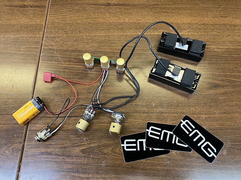 EMG 35HZ and B64EQ | Reverb