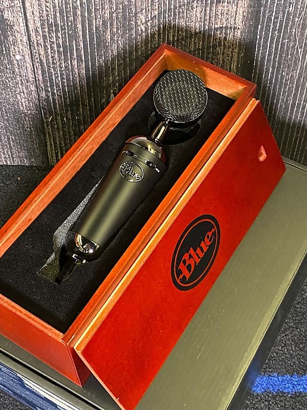 Blue Microphones SPARK SL Studio Microphone (San Antonio, TX) | Reverb