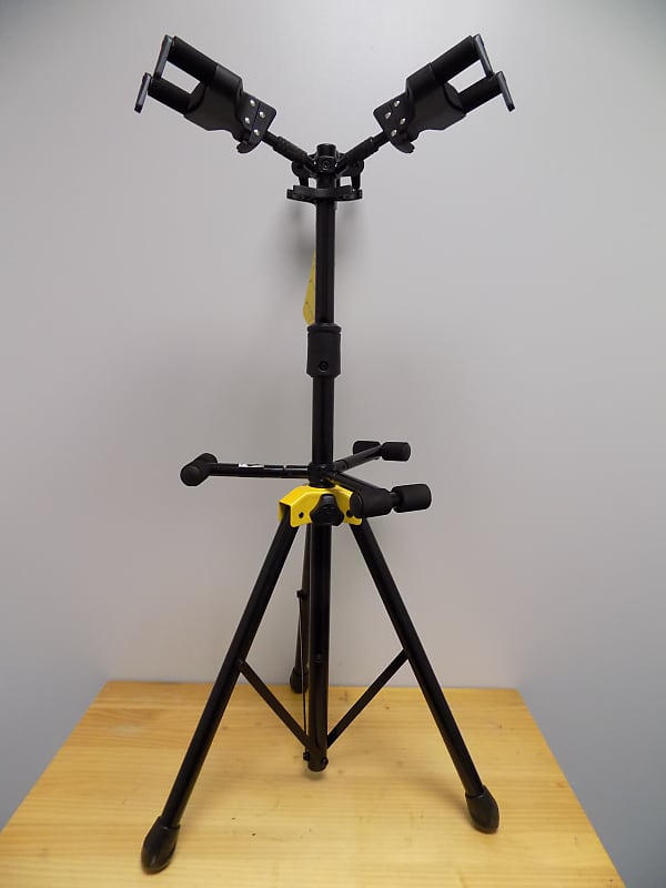 Hercules GS432BPlus PLUS Series Universal AutoGrip Tri Guitar | Reverb