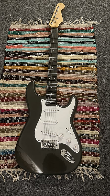 Fender Stratocaster COPY - Space Grey | Reverb UK