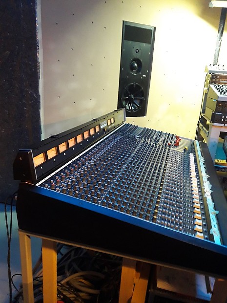 Soundcraft 8000 24-8-2 RECAPPED! | Reverb Australia