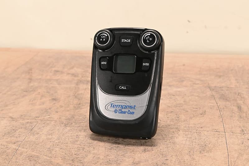 Clear-Com CP-242 Tempest 2.4 GHz 4-Channel Wireless | Reverb
