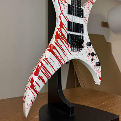 Moser Custom Shop Raven 2025 - Bloodsplatter Pearl White | Reverb