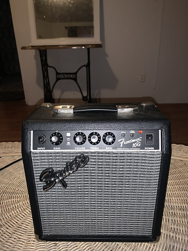 Squier Frontman 10G 2022 | Reverb