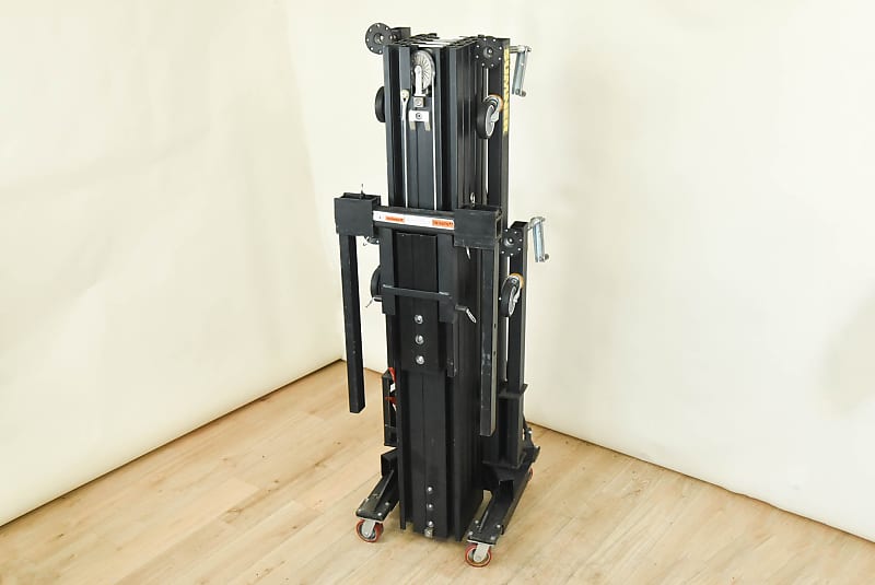 Sumner Eventer 25 Stage Lift CG0040R *ASK FOR SHIPPING* | Reverb