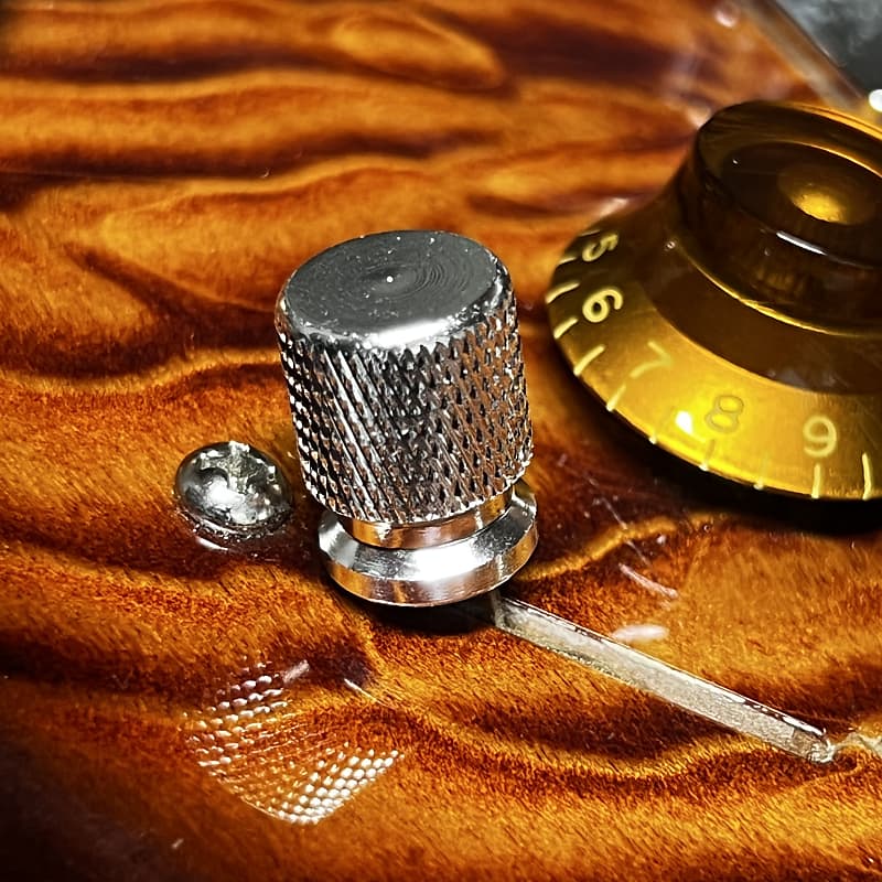 Kinnatone Chrome Skirted Knurled 3 or 5 way Blade style | Reverb