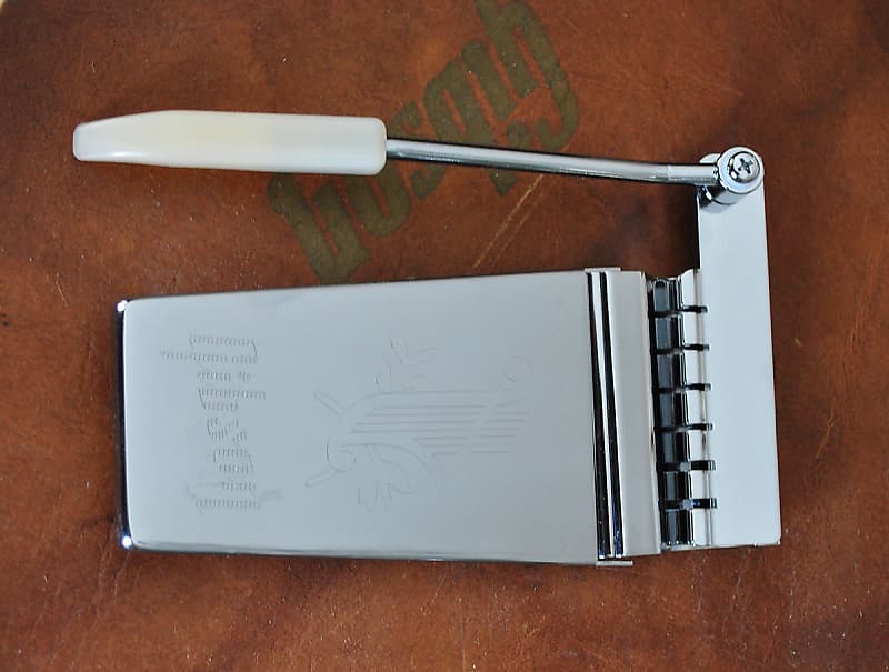 Gibson VIBROLA Maestro Lyre 2022 chrome Left handed | Reverb UK