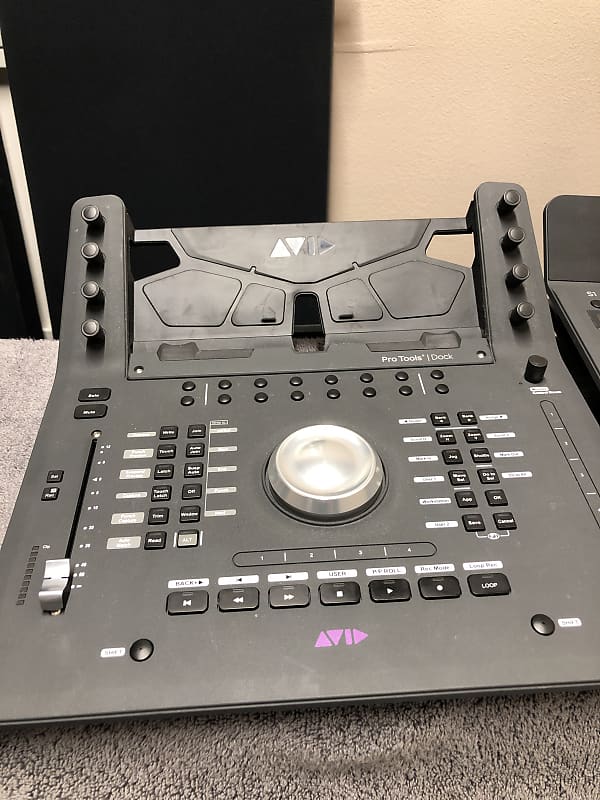 Avid S1 and Dock | Reverb
