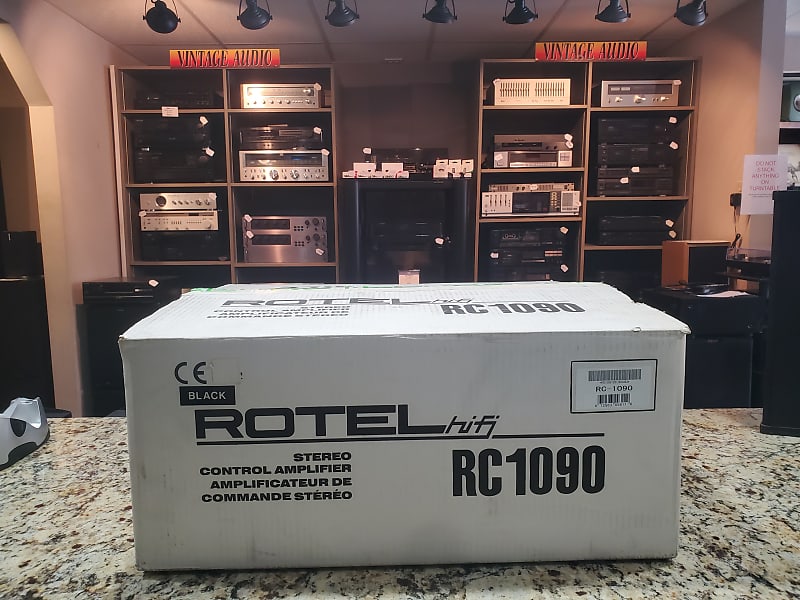 Rotel RC-1090 Stereo Preamp (2003) - Black - USED W/Remote | Reverb