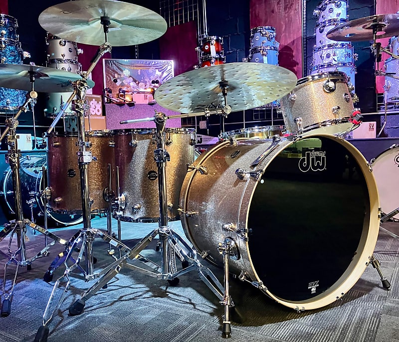 DW Performance Series 4 pc Kit 24,18,16,13 - Bermuda Sparkle | Reverb