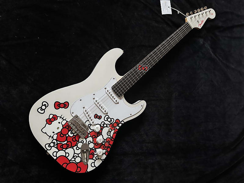 Fender Made in Japan Limited Hello Kitty Stratocaster | Reverb France