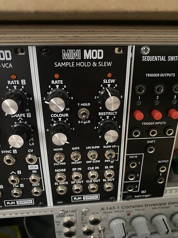 AJH Synth Mini Mod Sample and Hold + Slew 2019 - Black | Reverb