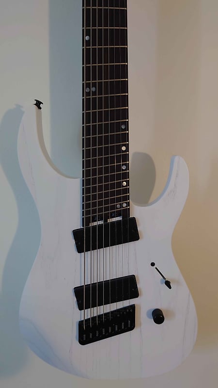 Legator N8FP 8-String Multiscale - Snowfall w/ Soft Case | Reverb