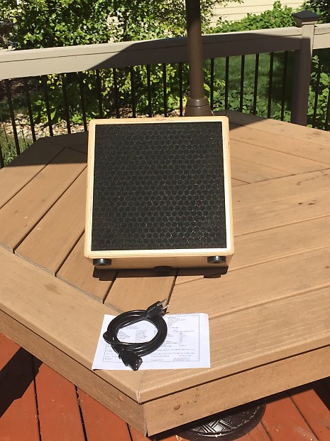 Mambo Amp 10" Wedge Amplifier 180 Watt 10" Wedge Scandinavian | Reverb