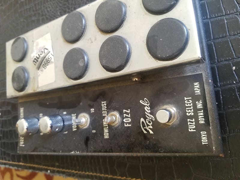 Royal Fuzz Wah Machine RP-2 1966 Chrome & Black Metal | Reverb