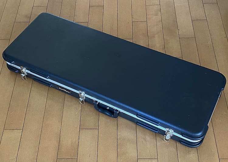 Deluxe Molded Hard Shell Case 2020’s Black and Grey. | Reverb