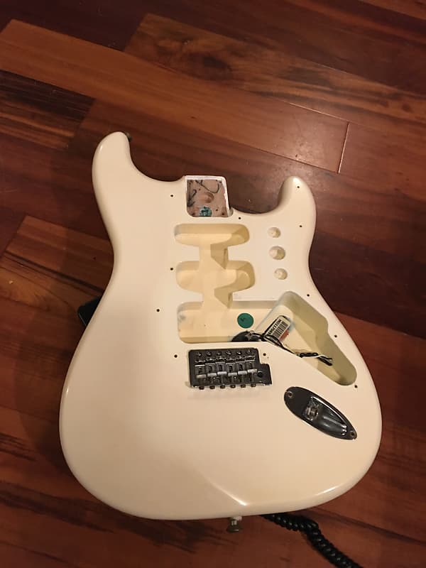 Genuine Fender Cream White Standard Strat Stratocaster Alder | Reverb