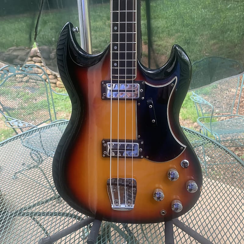 Univox Badazz Bass 1970s Short Scale Sunburst Matsumoku Tour | Reverb