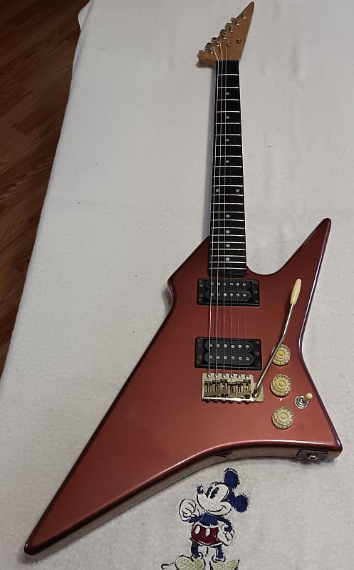 Hohnor Arbor Series Shark Fin SE603 1980s - Red | Reverb