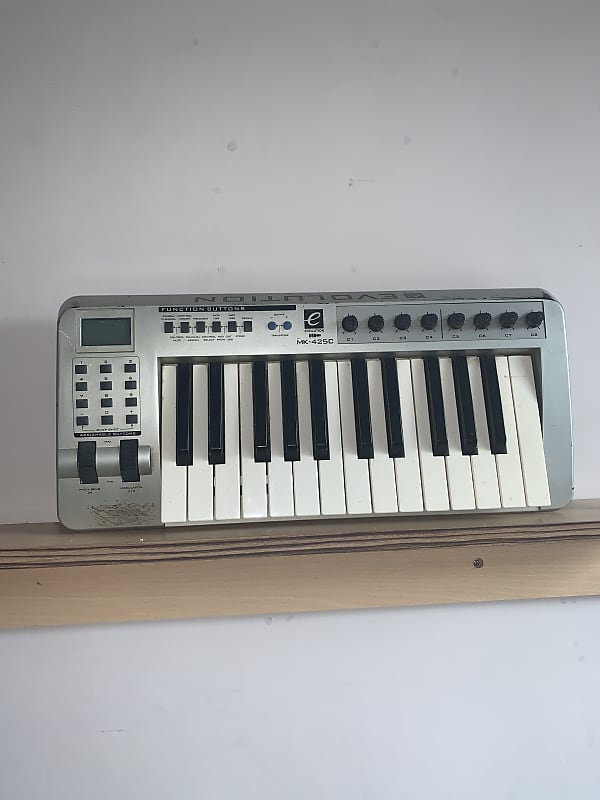 M Audio MK-425C USB KEYBOARD | Reverb UK